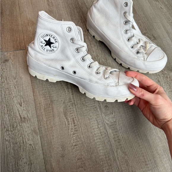 Converse | Shoes | Converse White Hightop Sneakers With Chunky Sole ...